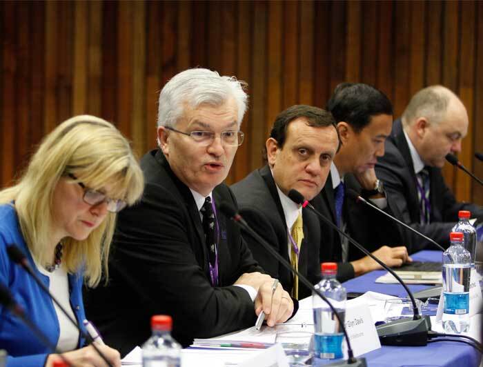 The growth and development of alliances in virtuality