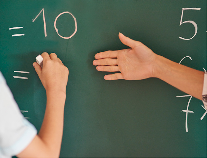 Maths & Theatre: Could they work together? This project says yes ...