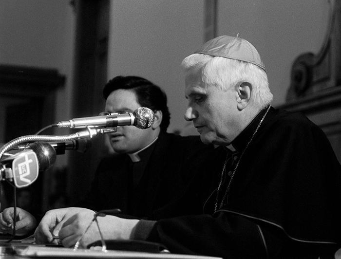 El día en que el cardenal Joseph Ratzinger visitó la UC