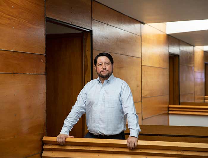 Decano Mario Ponce fue elegido como presidente de la Sociedad de ...