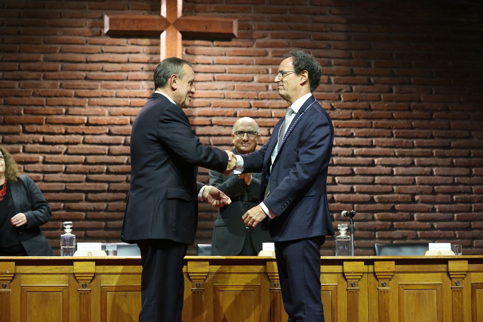 Juan Carlos de la Llera asume como rector de la UC para el período 2025 ...